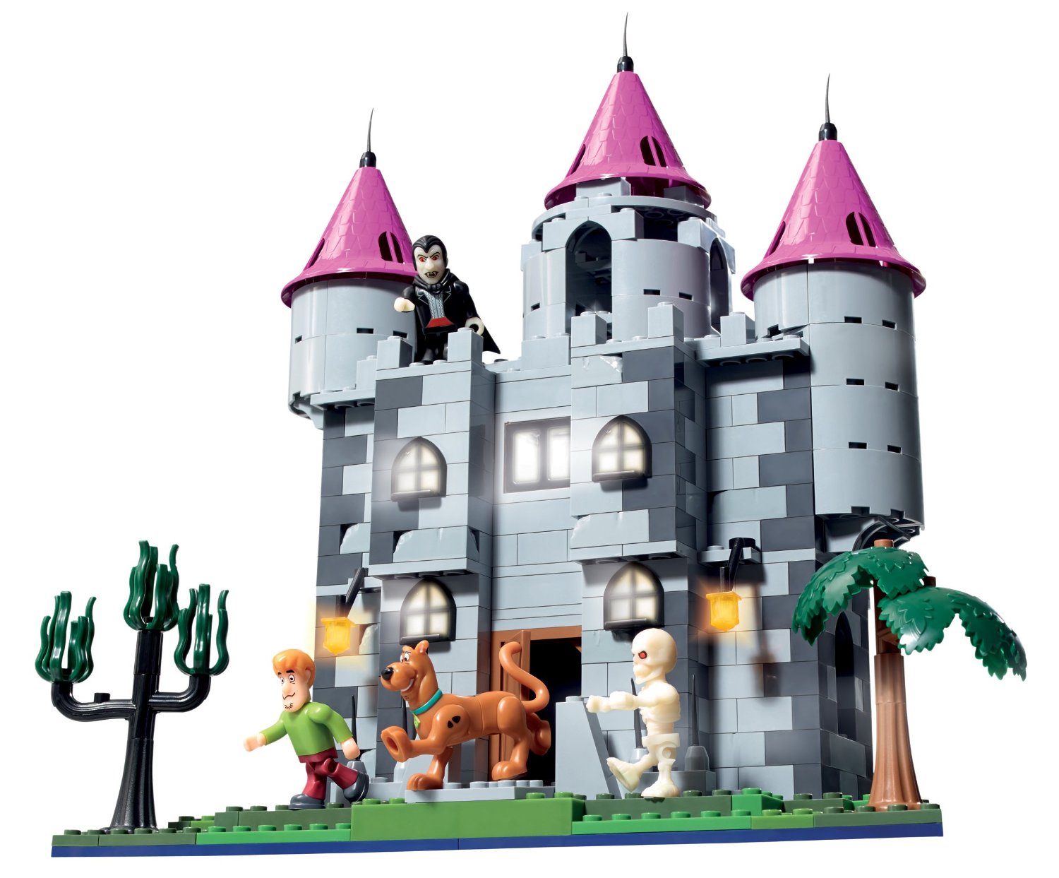 Character Building Scooby Doo Dracula Castle Playset - Stortford Toys